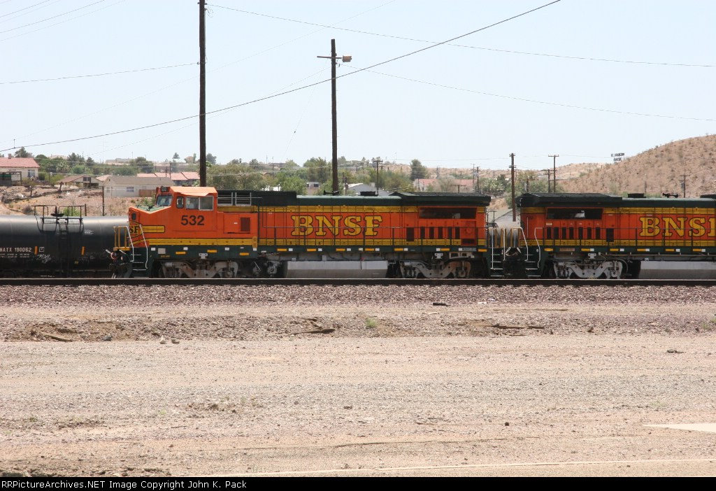 BNSF 532
